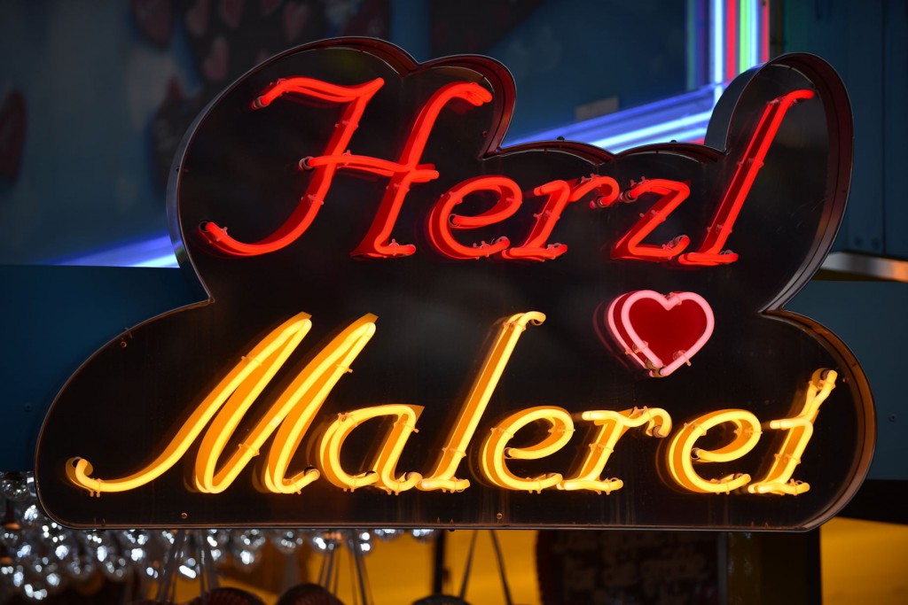 Historische Neonbeleuchtung nachbauen - Neonröhren Hersteller